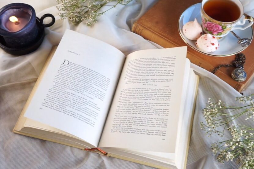 25 Best Japanese Books Available in English 2023